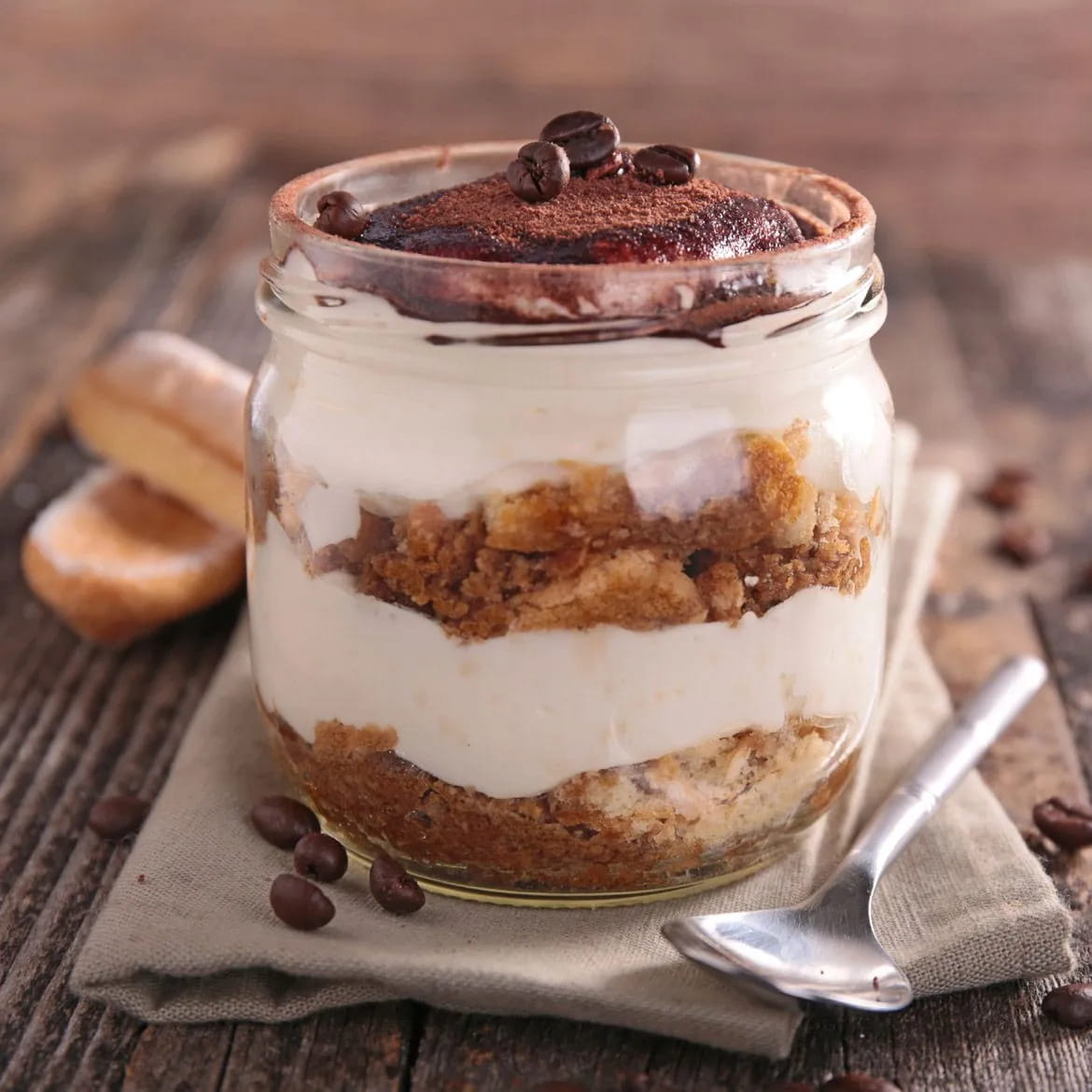 Tiramisù, la ricetta originale | Le Ricette di AIA