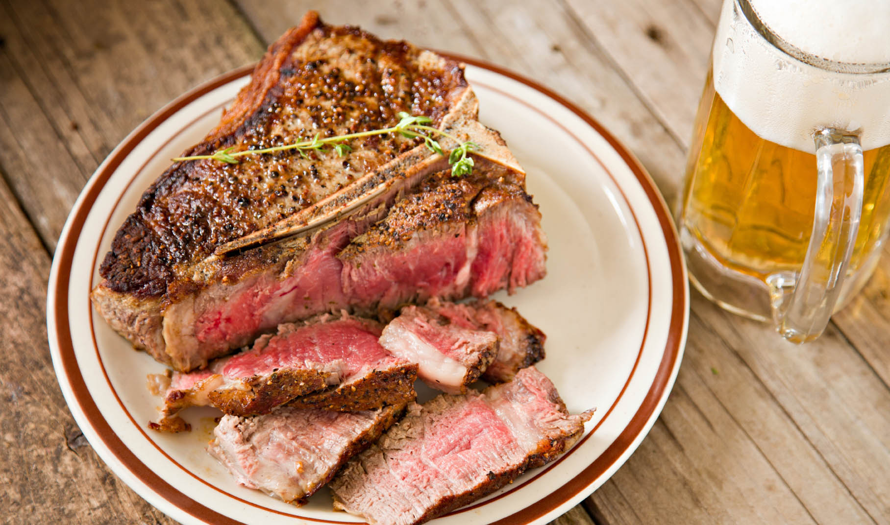 3 segreti su come abbinare la birra alla carne | Le Guide di AIA