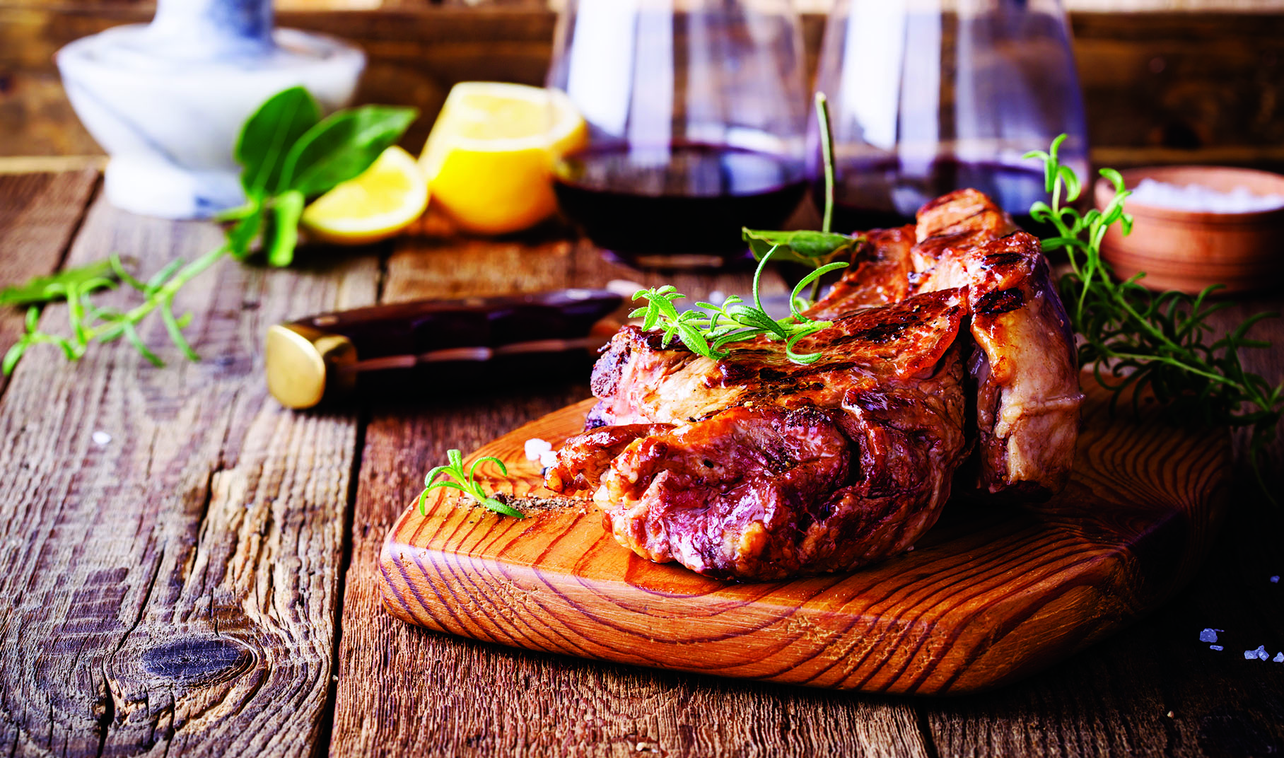 Barbecue, how to marinate using a kitchen syringe | The AIA Guides