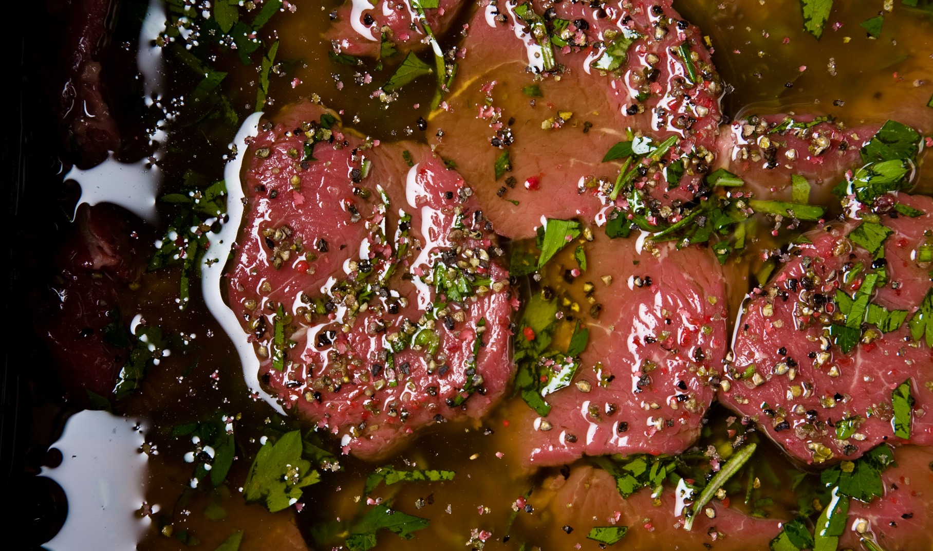 SOS Barbecue: how not to char the meat on the barbecue | The AIA Guides