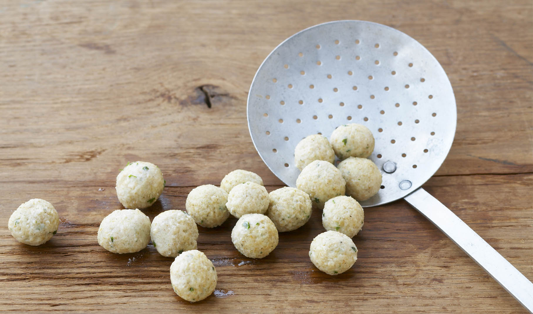 Cooking lessons: the complete guide to essential ladles | The AIA Guides