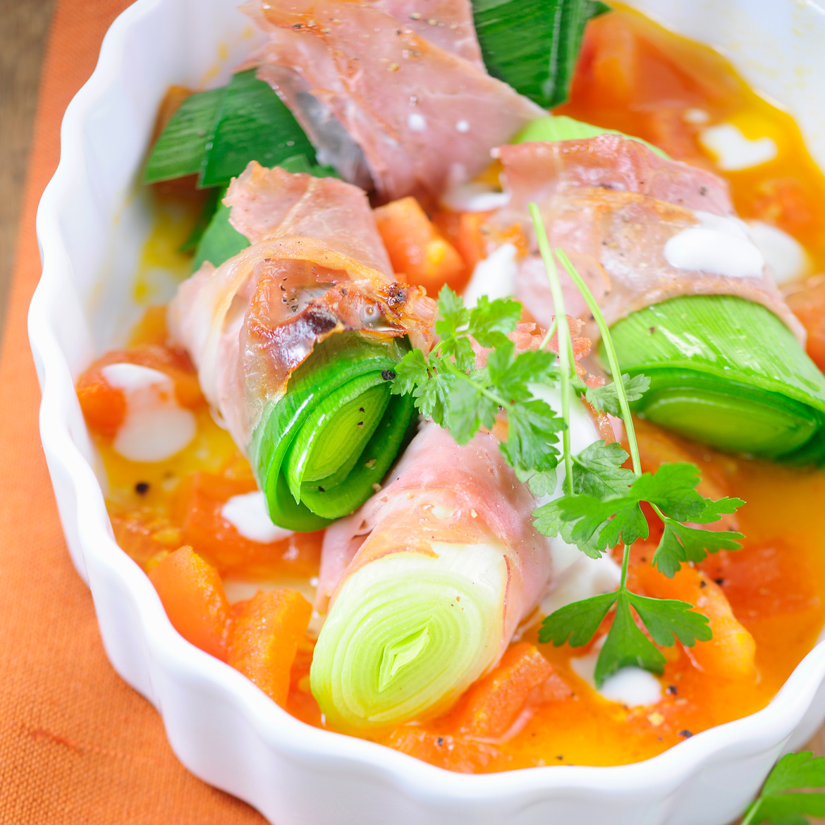 Porri al forno con prosciutto e carote | AIA Food