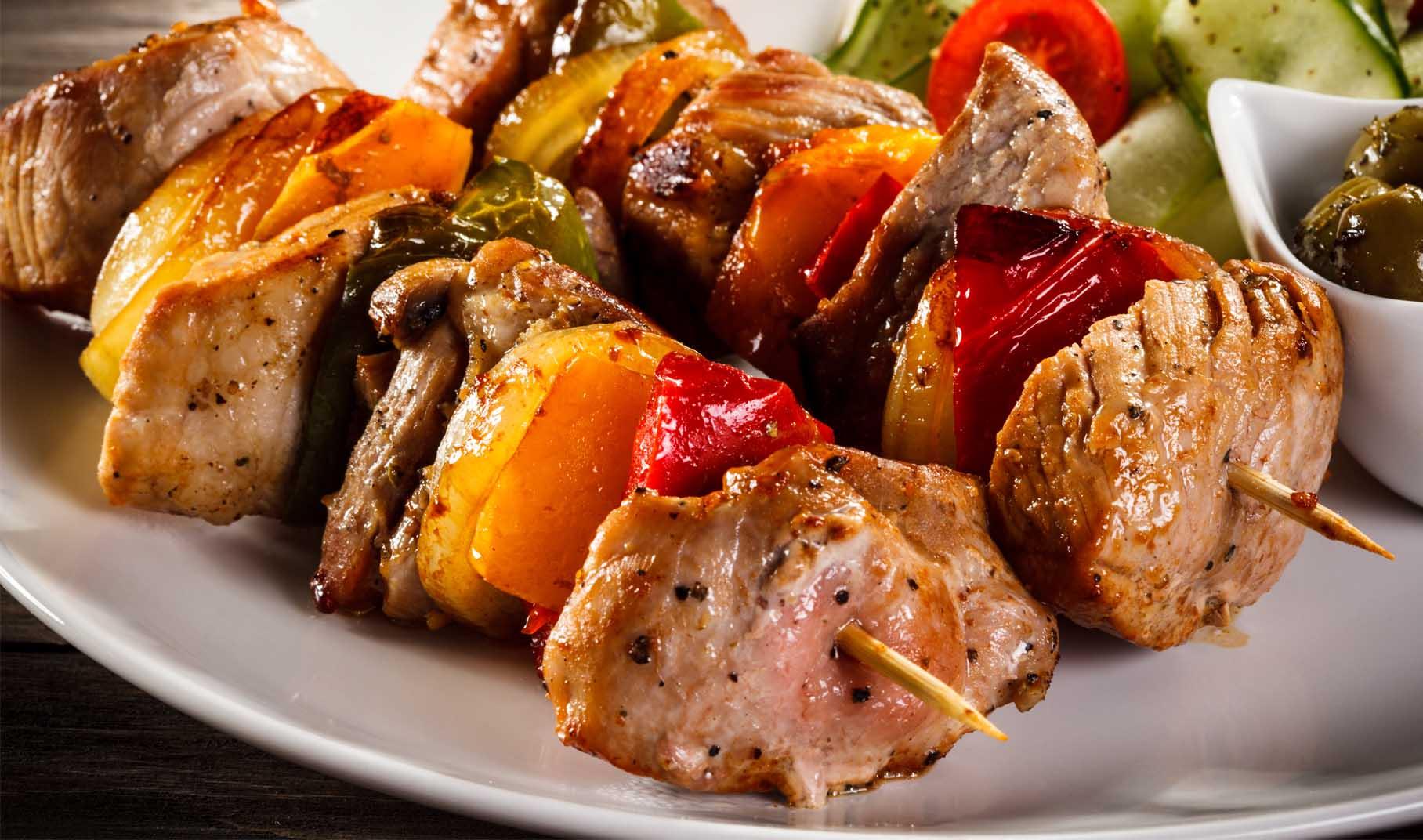 Spiedini di carne: tutti i metodi per cucinarli | AIA Food