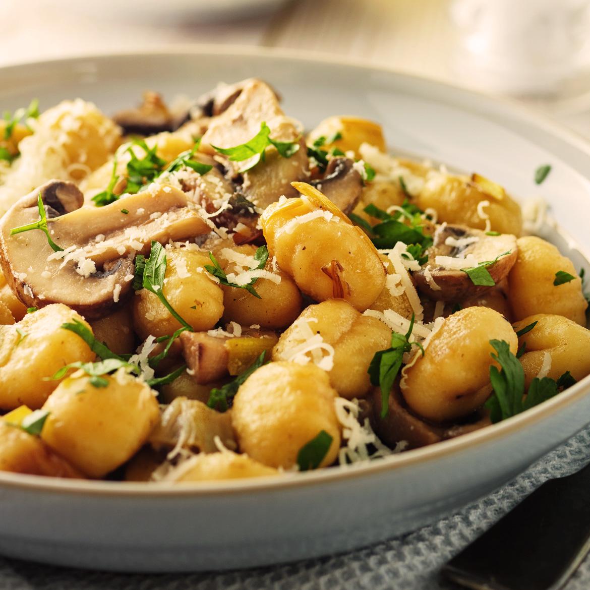 Gnocchetti con Wudy e funghi | AIA Food