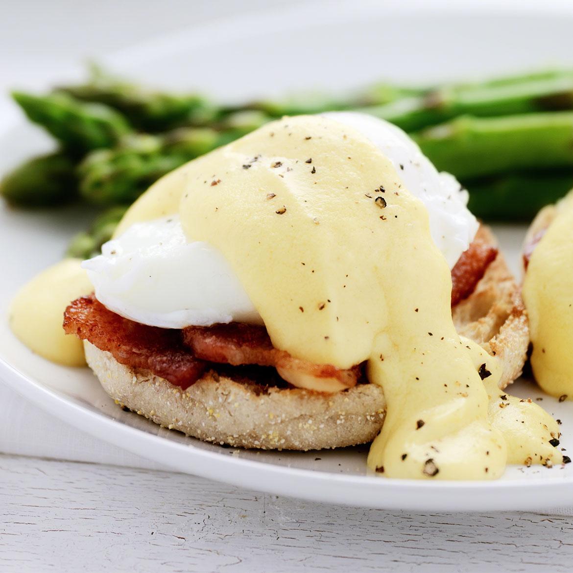Uova alla benedict: la ricetta originale | AIA Food